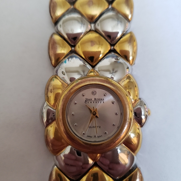 Joan Rivers | Accessories | Joan Rivers Classics Silver And Gold Watch ...